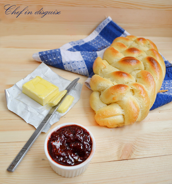 Twisted daring bakers challenge..Braided bread – Chef in disguise